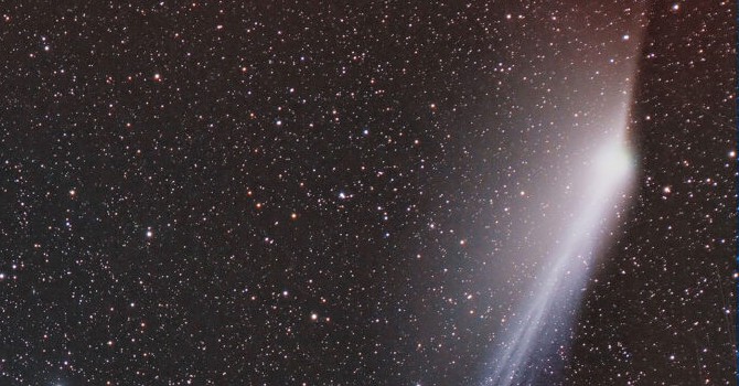 La foto astronomica della cometa 12P con due code spiegata bene # ...